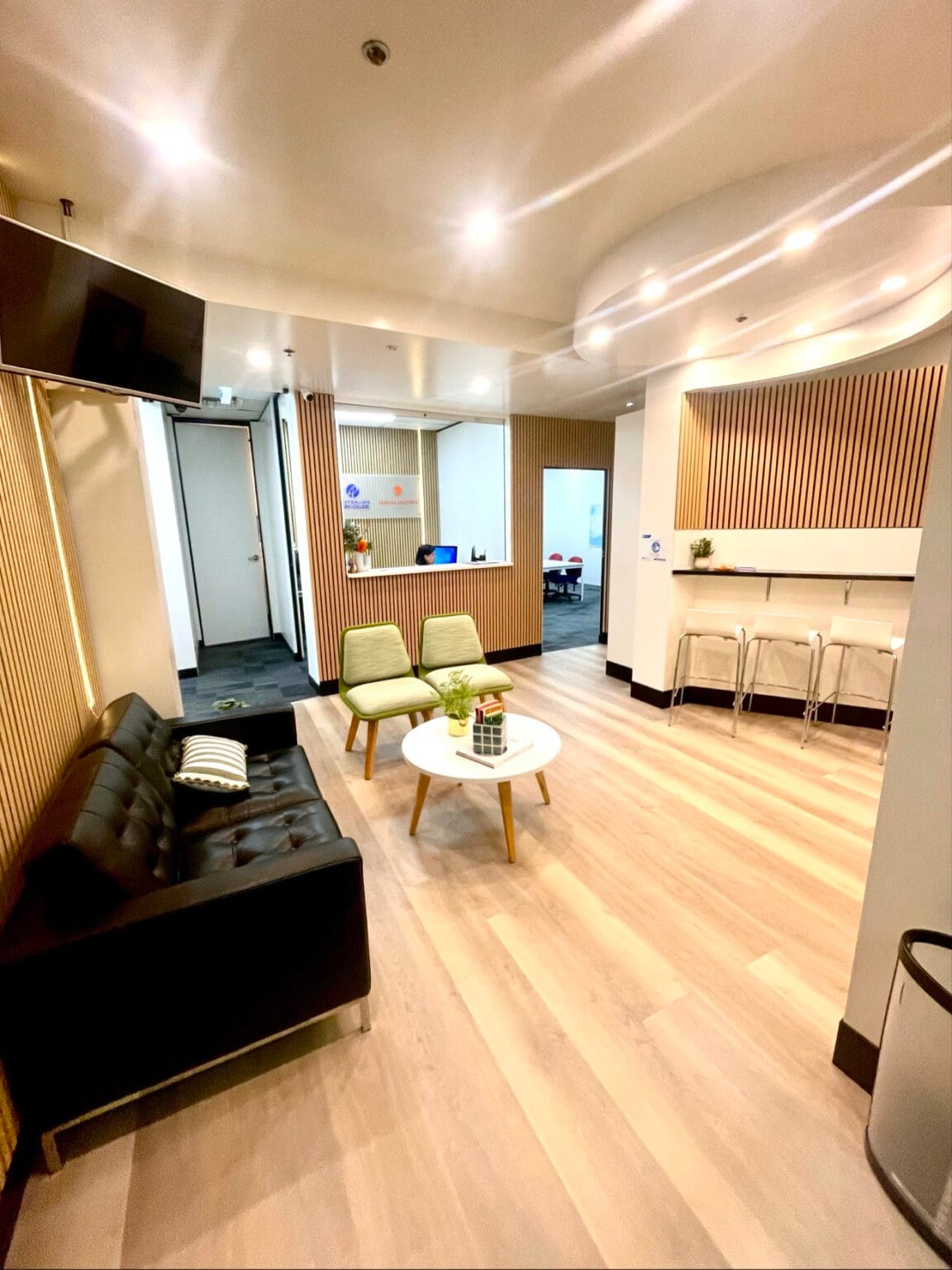 Australian Pacific College & English Unlimited